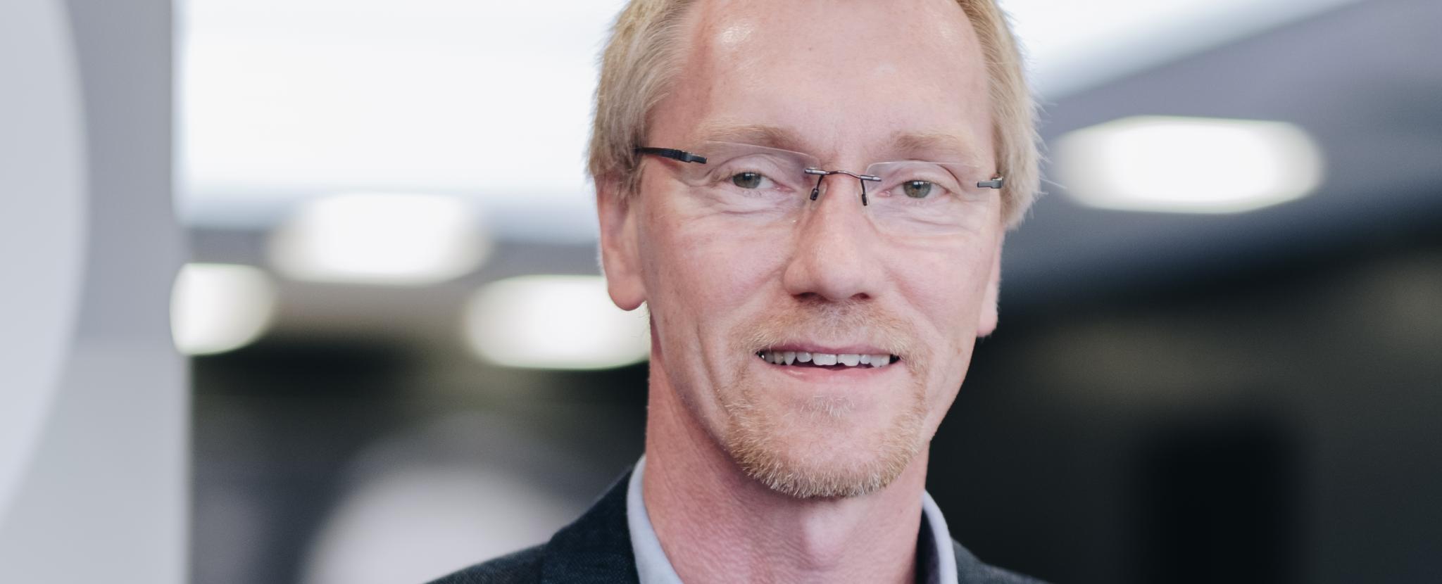 Three Questions for IT Security Expert Oliver Dehning - eco